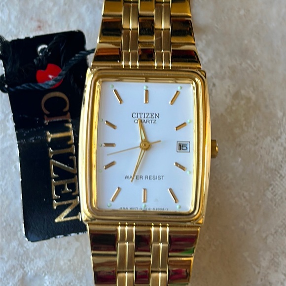 Citizen | Accessories | Citizen Unisex Gold Tone Watch White Face Watch ...